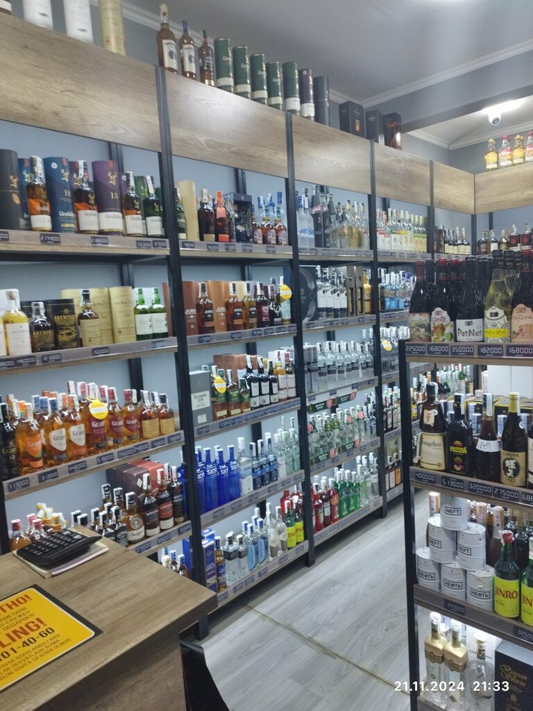 Alkollü içecekler Lavini, Taşkent, foto