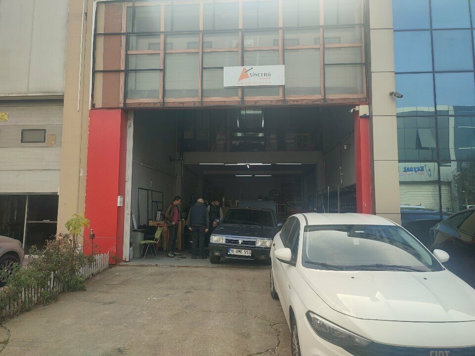 Otomobil servisi Sincera Makine, Bursa, foto