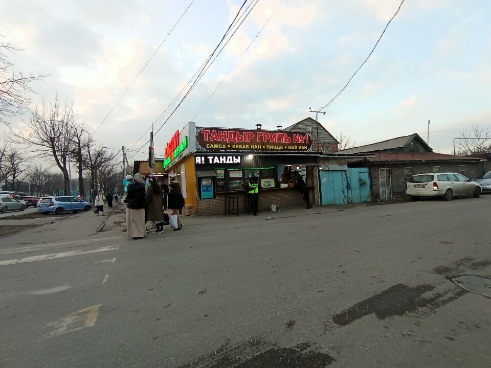 Fast food Tandoor Grill No. 1, Bişkek, foto