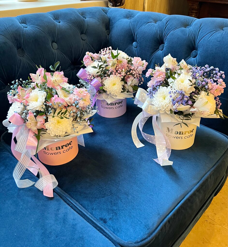 Çiçekçiler Monroe Flowers Cafe, Nijni Novgorod, foto