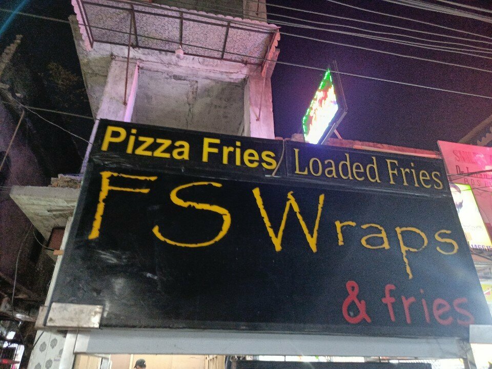 Fast food Pizza Fires, Rawalpindi, foto
