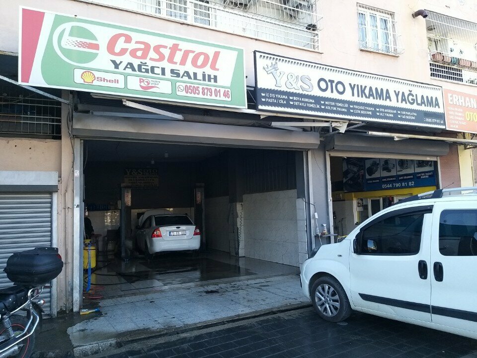 Araba yıkama ekipmanları Y&s Oto Yıkama Yağlama, Adana, foto