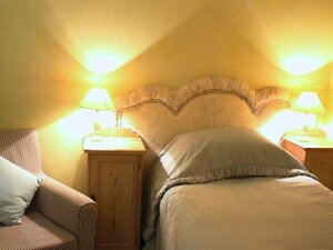 Stone House Bed and Breakfast (England, Walsall, Little Aston Road), otel  İngiltere'den