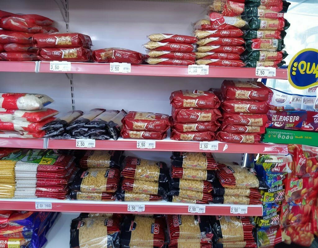 Büyük mağazalar Dışmar avm, Manisa, foto