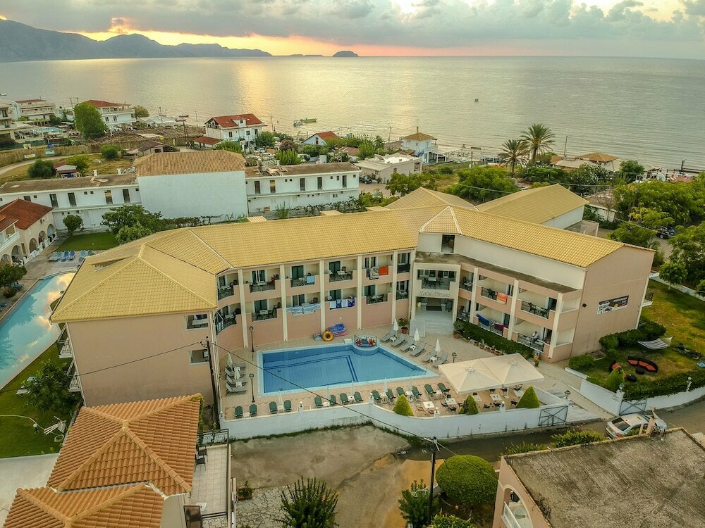 Otel Timos Hotel, Dünya, foto