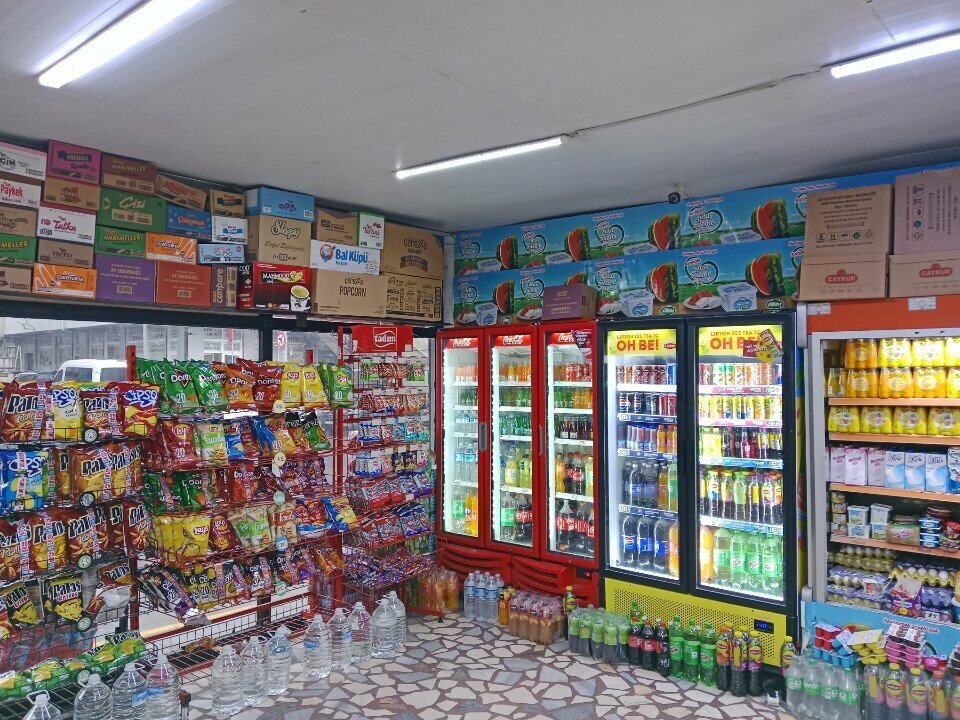 Market Yüsra Kaf-Mar, İstanbul, foto
