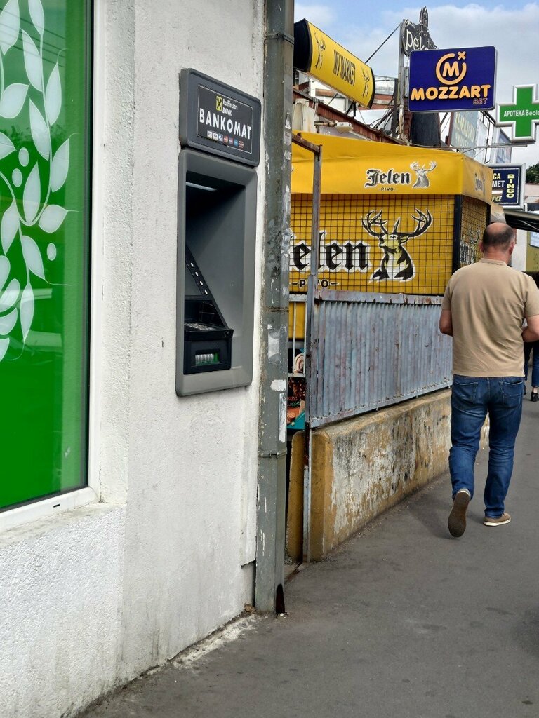 ATM'ler Raiffeisen banka Srbije, ATM, Belgrad, foto