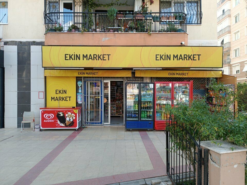 Alkollü içecekler Ekin Market, İzmir, foto