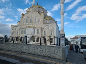 Sadriye Güngör Camii (Ankara, Mamak, 928. Cad., 62), cami  Ankara'dan