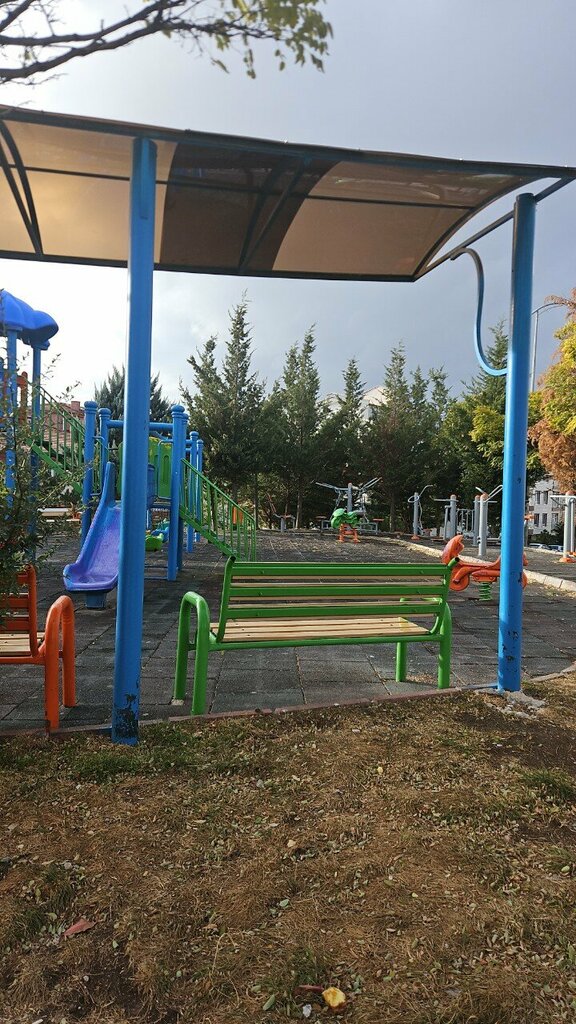 Parklar ve ormanlar Şehit İsmail Koç Parkı, Ankara, foto