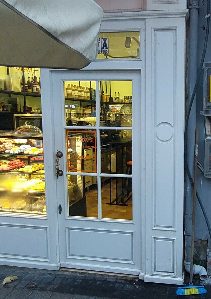 Kafe Cim's Cream & Puff Kuzguncuk, İstanbul, foto