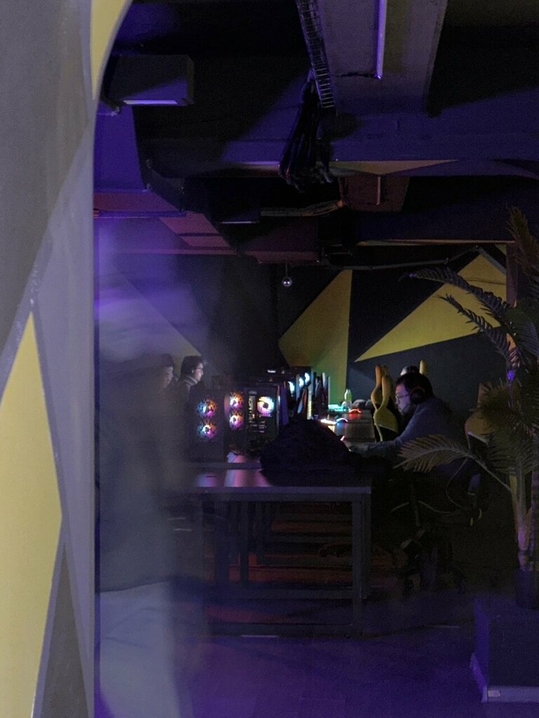 Bilgisayar kulübü Myskill. rooms, Almatı, foto