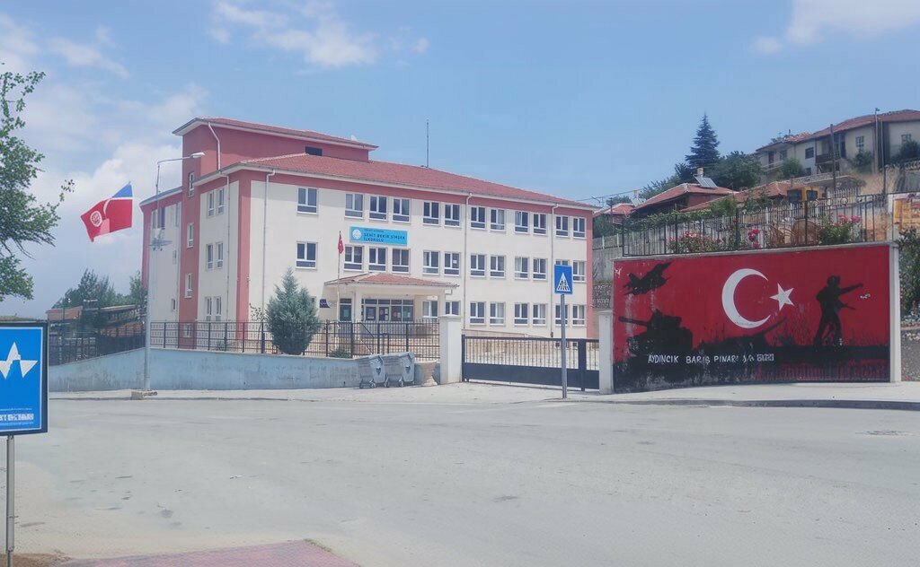 i̇lkokul Şehit Bekir Şimşek İlkokulu, Aydıncık, foto