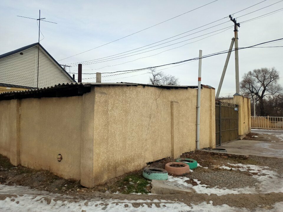 Ekmek fırını Habibi. Bishkek. Kg, Bişkek, foto