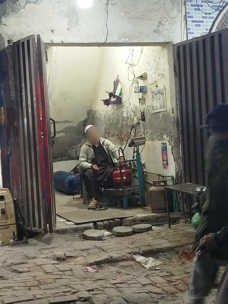 Tüp bayileri Gull khan gass shope, Lahor, foto
