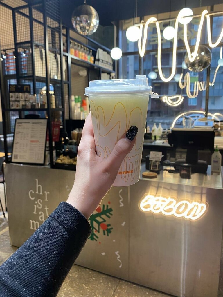 Kahve dükkanları Etlon Coffee, Kudrovo, foto