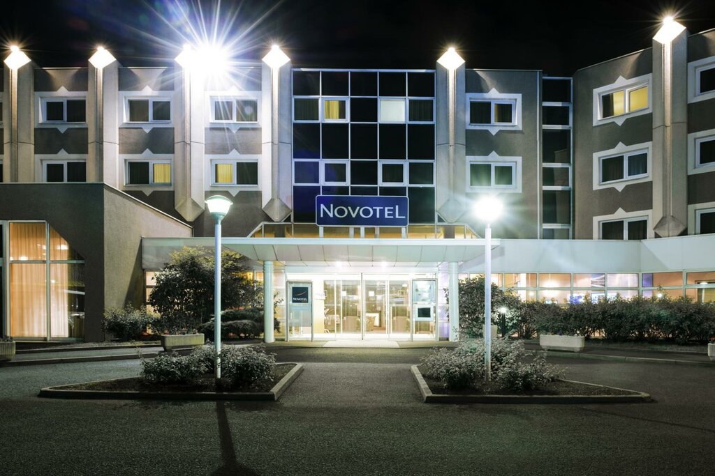 Otel Hotel Novotel Clermont Ferrand, Clermont‑Ferrand, foto