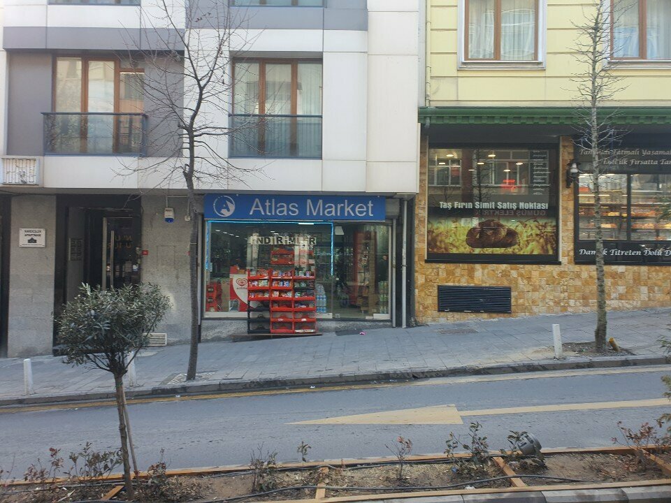 Mini-market Atlas Market, İstanbul, foto