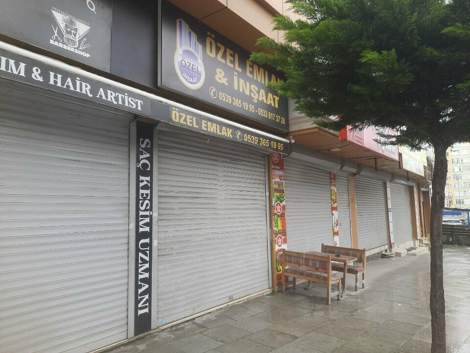 Emlak ofisi Özel Emlak, İstanbul, foto