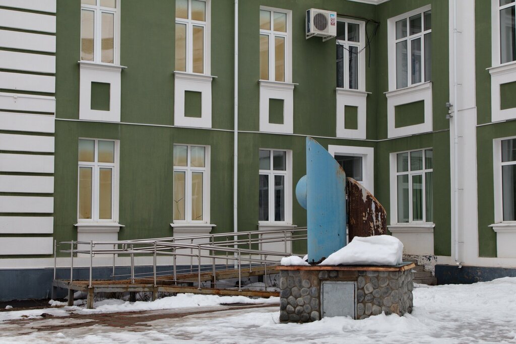 Anıt, heykel Памятник, Glazov, foto