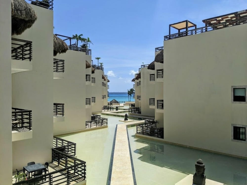 Kısa süreli konaklama Beachfront Condo by Mamitas Beach, Playa Del Carmen, foto