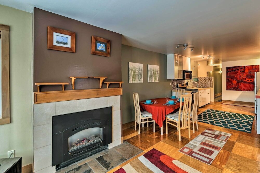Otel Central Anchorage Condo, Walk to Town & Coast!, Anchorage, foto