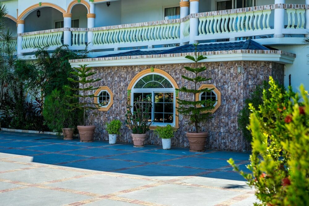 Otel Holiday Haven Resort & Banquet Hall, Dünya, foto