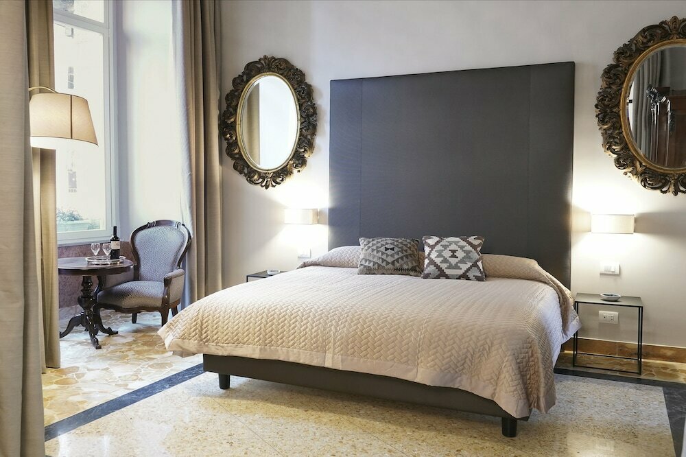 Otel Dimora Donna Elena, Napoli, foto