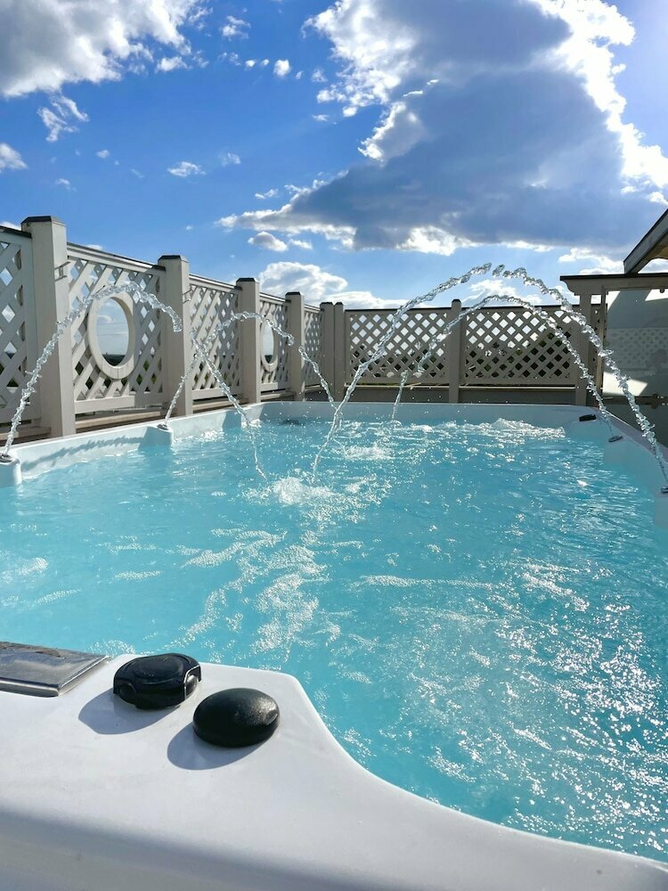 Otel Villa Magiola, , foto