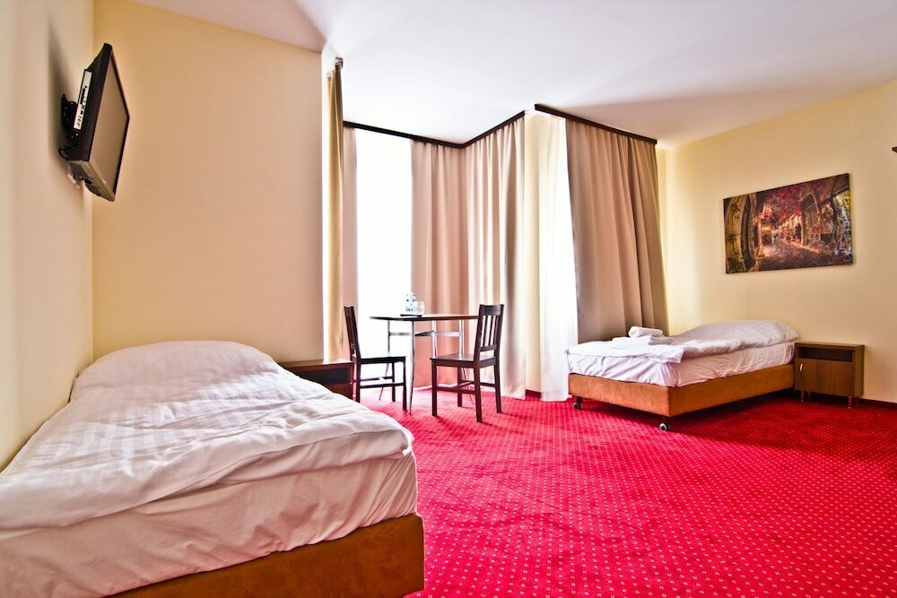 Otel Versal apartHotel Airport Modlin, Nowy Dwor Mazowiecki, foto