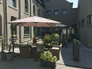 Hôtel Saint Daniel (Rue Bataille No:16, Péruwelz), otel  Hainaut'tan