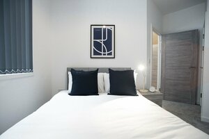 Luxe Apts PBoro Parking-Gym-Cinema (England, City of Peterborough, Broadway), otel  Peterborough'dan