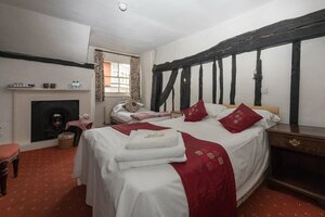 The Bull at Wargrave (England, A321), otel  Berkshire County'den
