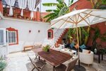 Apartamentos El Patio Andaluz (Calle Prieta No:5, Jerez de la Frontera), otel  Jerez de la Frontera'dan