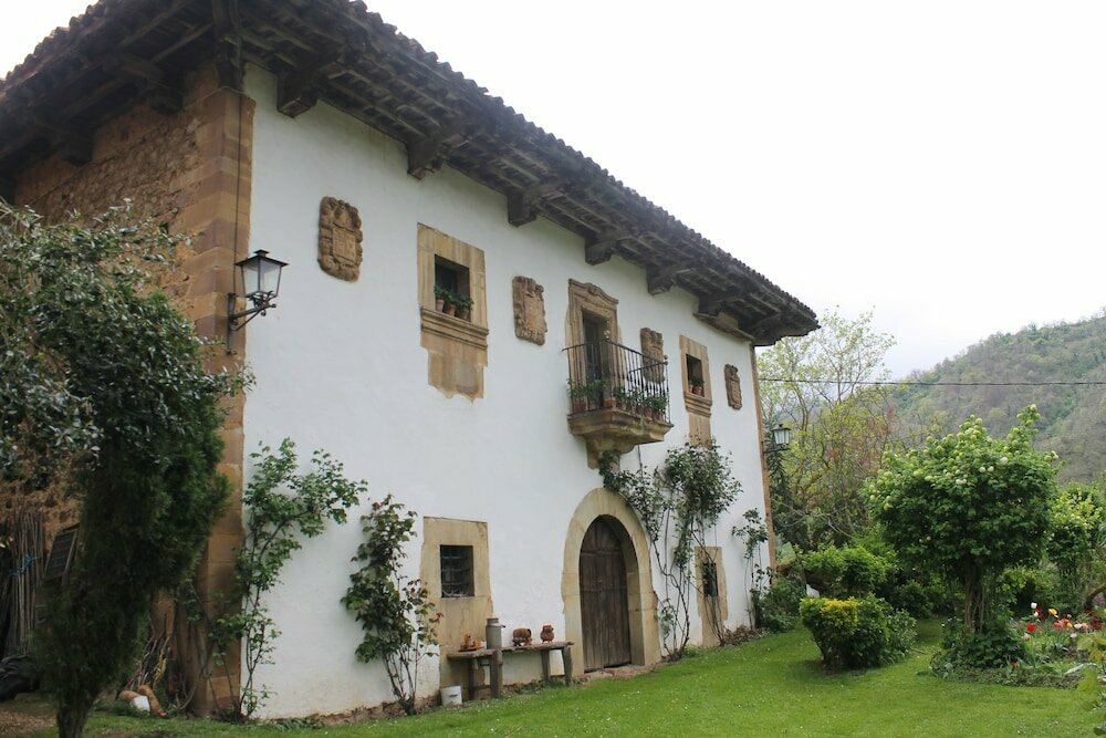 Otel Casona De Treviño, Kantabria, foto