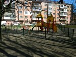Playground (Kaliningrad, Moskovskiy District), oyun alanı  Kaliningrad'dan