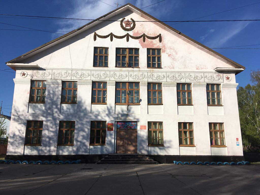 Kültür ocakları Дом офицеров, İrkutskaya oblastı, foto