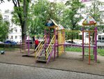 Playground (Krasnodar, Tsentralniy City administrative district, Tsentralniy Microdistrict, Postovaya ulitsa), oyun alanı  Krasnodar'dan