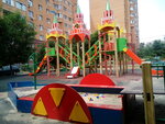Playground (Moscow Region, Lyubertsy, mikrorayon Gorodok A), oyun alanı  Liubertsy'den