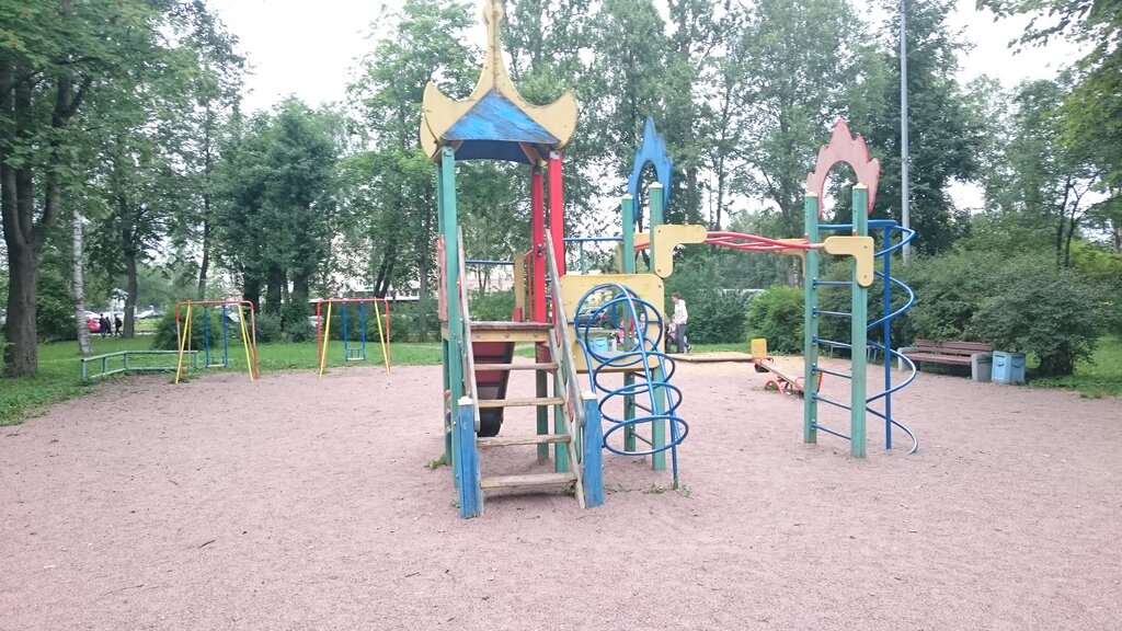 Oyun alanı Playground, Saint‑Petersburg, foto