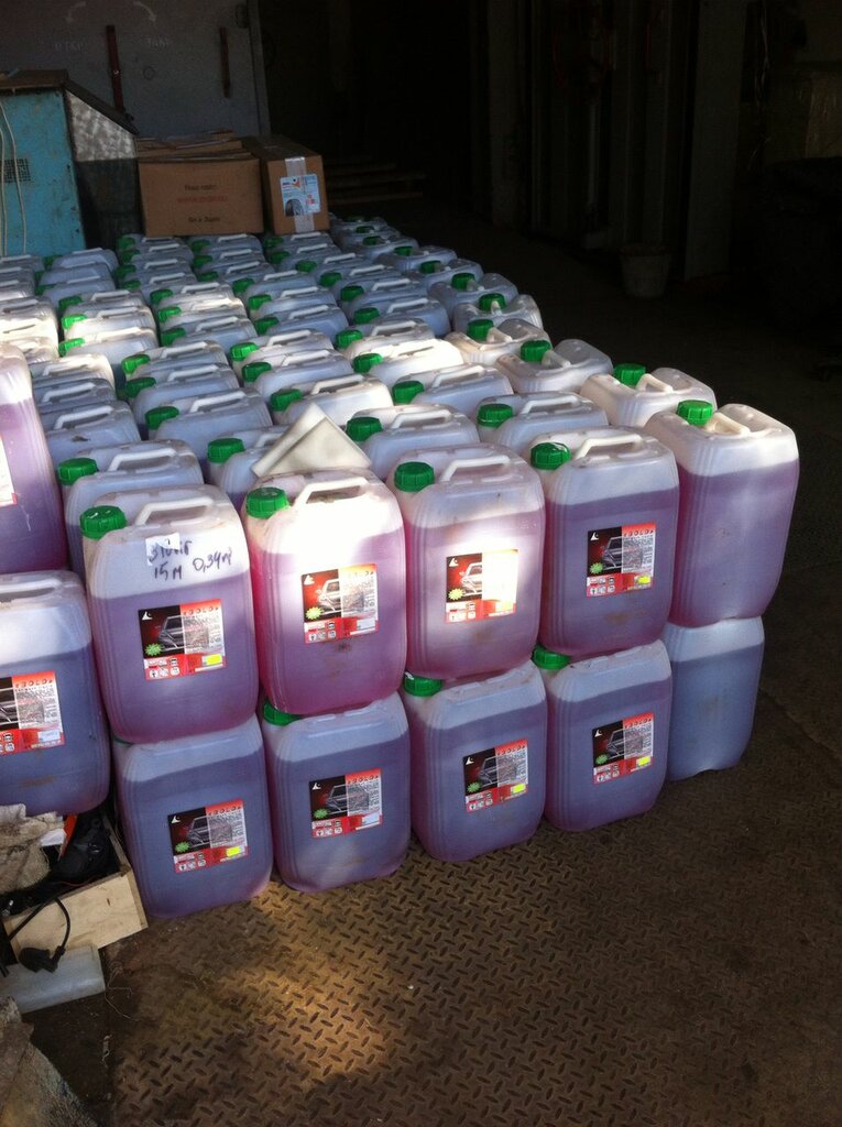 Araç bakım malzemeleri Roncker, Moskova, foto