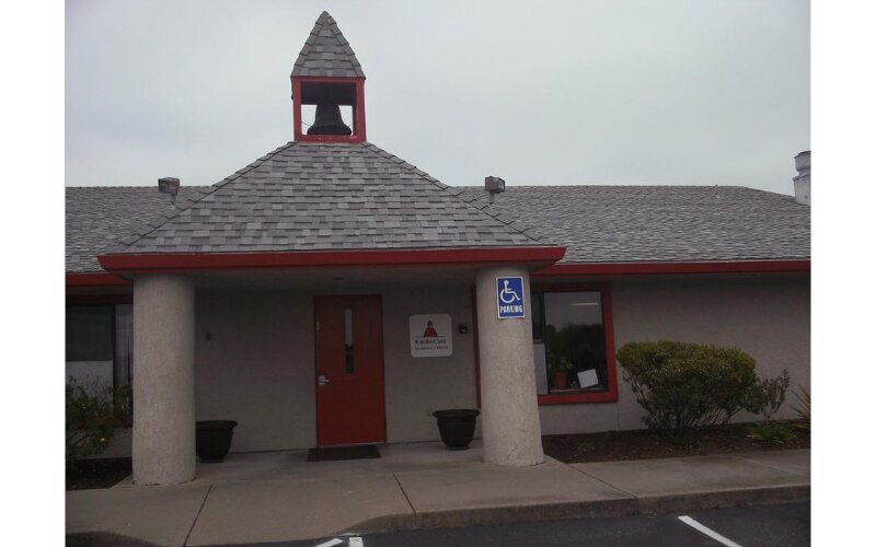 Ortaokul Harbor Bay KinderCare, Alameda, foto