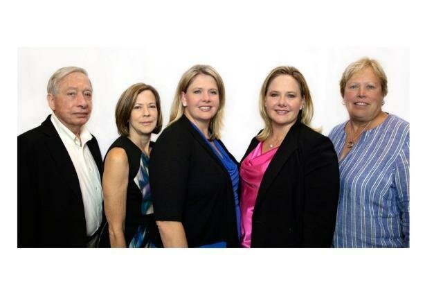 Sigorta şirketleri Farmers Insurance - Stephanie Schaffroth, Phoenix, foto