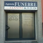 Agenzia Funebre Vannini (Via della Giustiniana No:73, Rome), cenaze hizmetleri  Roma'dan