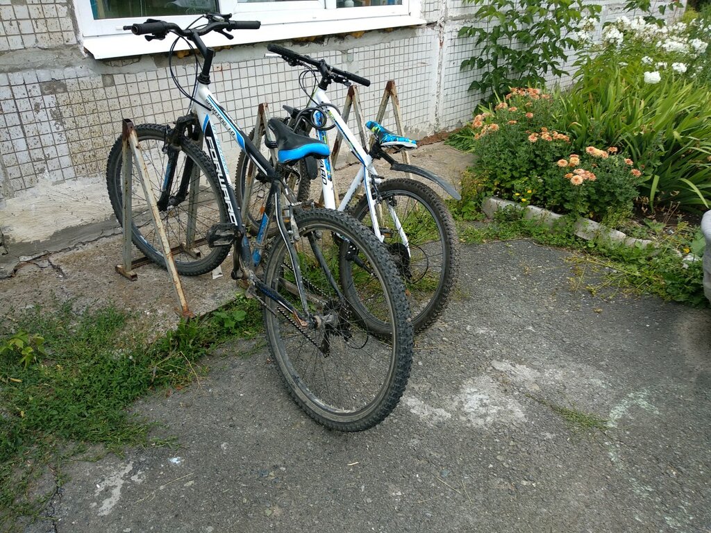 Bisiklet park yerleri Bicycle parking, Perm, foto