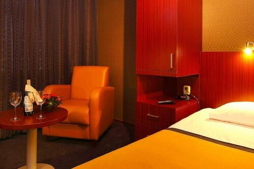 Otel Hotel Parkzicht, Veendam, foto