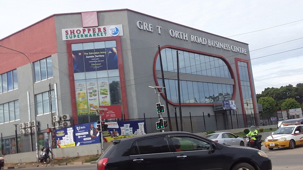 Büyük mağazalar Shoppers supermarket, Lusaka, foto