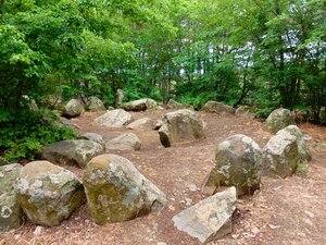 Alushta cromlech (Autonomous Republic of Crimea, Alushtinskiy gorodskoy sovet), turistik yerler  Kırım Cumhuriyeti'nden
