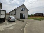 Auto shop (ulitsa Yuzhnoy Zastavy No:22), oto döşeme  Stavropol'dan