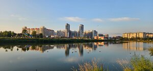 Парк Озеро Долгое (Saint Petersburg, Primorskiy District, munitsipalny okrug Ozero Dolgoye), kültür ve eğlence parkları  Saint‑Petersburg'dan